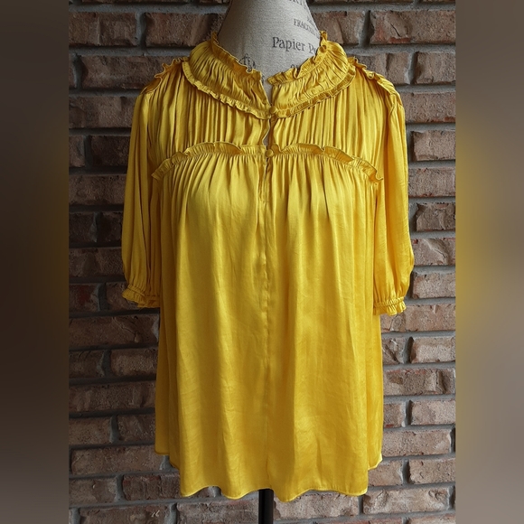 Current Air | Tops | Current Air Los Angeles Short Sleeve Blouse With ...